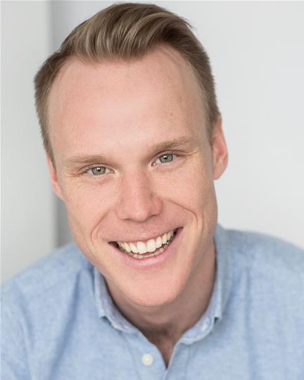 david coomber in the comedy about a bank robbery (criterion theatre ...