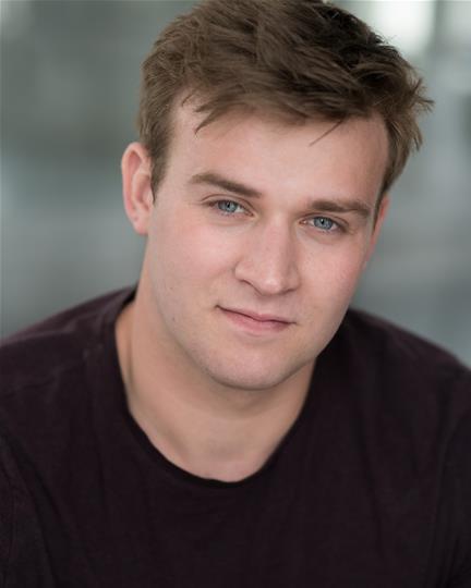 Keith Henderson in Choir of Man (Norwegian Cruises) - Morwenna Preston ...