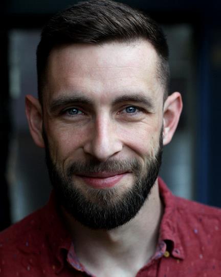 Gareth Aled in The Lion, The Witch & the Wardrobe (Bridge Theatre ...