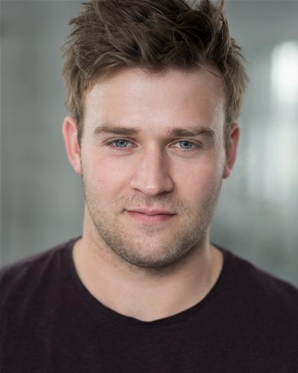 KEITH HENDERSON in Choir of Man (London Wonderground) - Morwenna ...